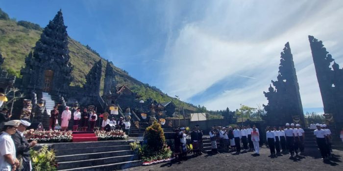 Api Obor Porprov Bali XVI/2025 Resmi Dilepas Dari Bangli, Disemayamkan ...